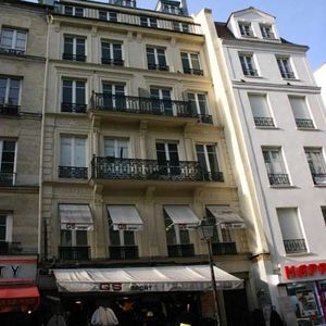 25 rue Saint-Denis, 75001 Paris