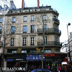 77 rue Rambuteau, 75001 Paris