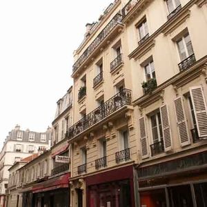 33 rue la Condamine, 75017 Paris
