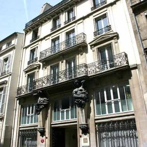 48 rue des Petites Écuries, 75010 Paris