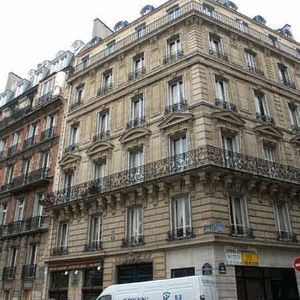 10 place Henri Bergson, 75008 Paris