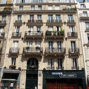 24 rue des Écoles, 75005 Paris