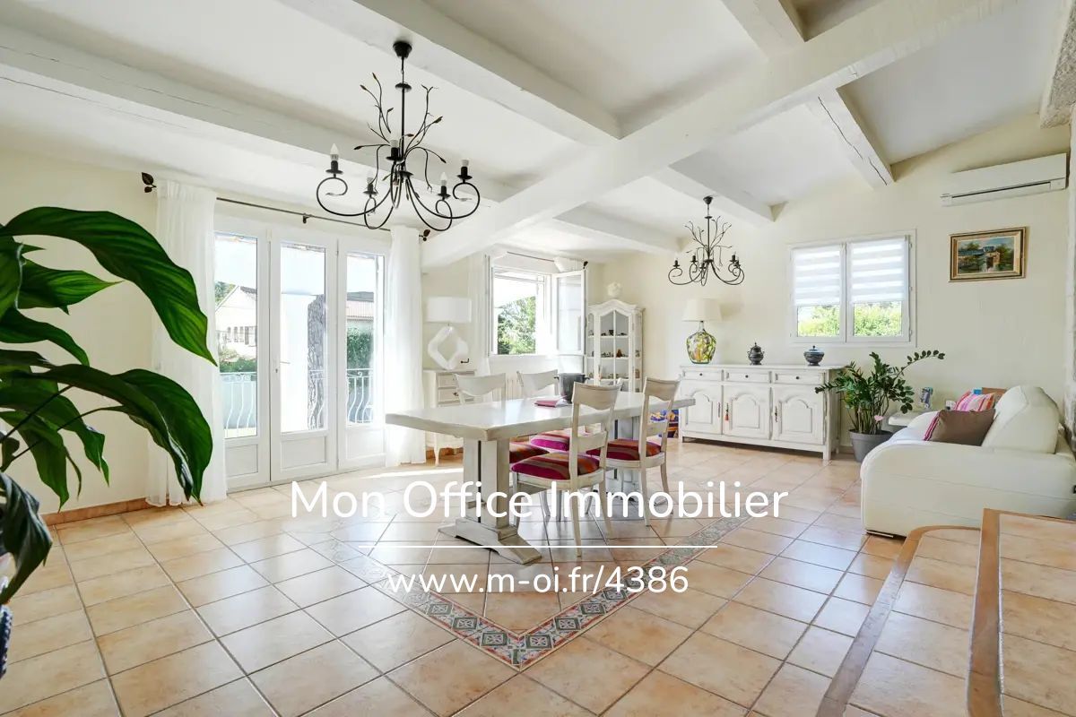 Vente Maison 6 pièces de 185 m²