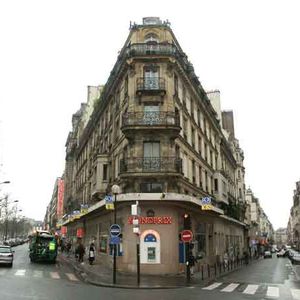 52 rue Pierre Fontaine, 75009 Paris