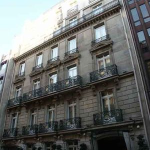 7 rue de Berri, 75008 Paris