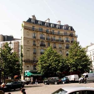 3 place Cambronne, 75015 Paris