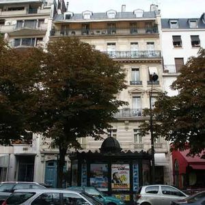 5 avenue Matignon, 75008 Paris