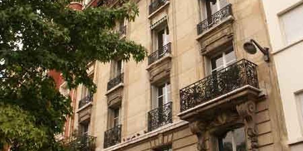 Place Adolphe Chérioux, 75015 Paris