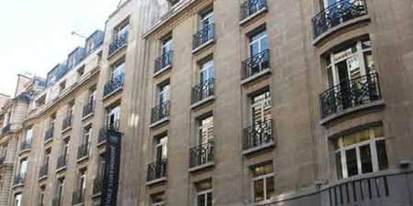 Avenue Bertie Albrecht, 75008 Paris
