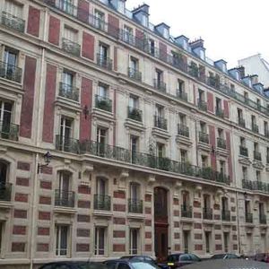 223 square du Roule, 75008 Paris