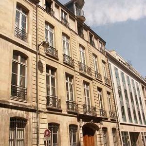 32 rue Saint-Guillaume, 75007 Paris